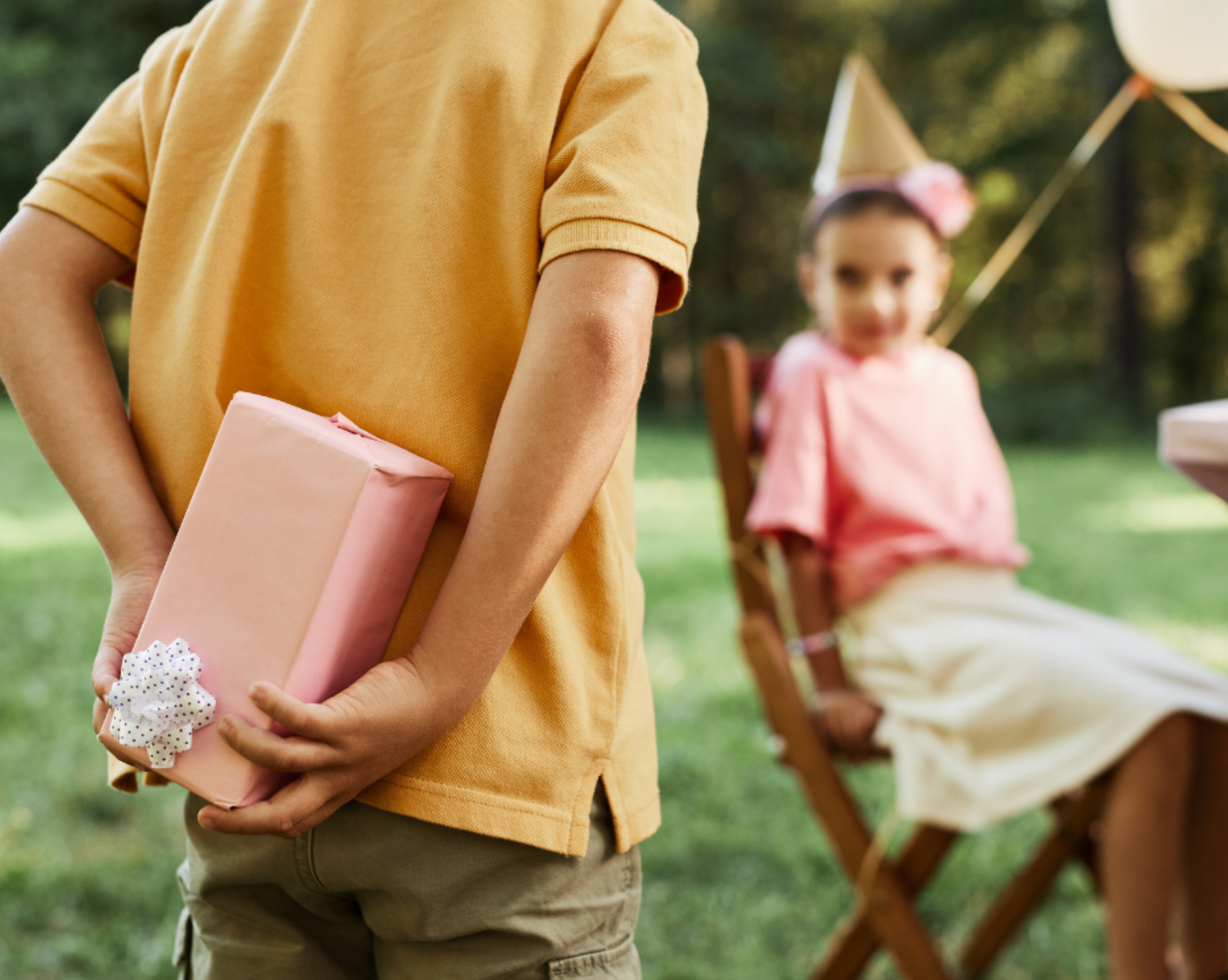 10 Endearing Gift Ideas for Your Niece & Nephew including Custom Gifts ...
